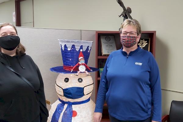 Clow Canada helps those in need at Christmas - McWane Poles